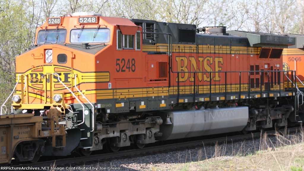 BNSF 5248